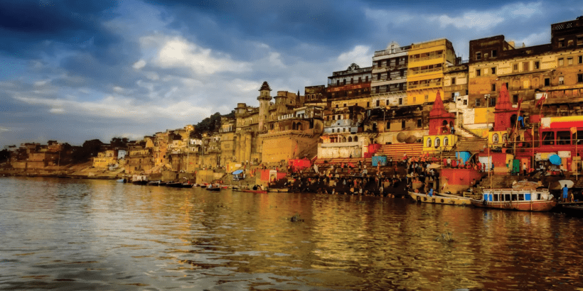 Top 10 Best Places To Visit In Varanasi In 2 Days - Skysafar Tourism